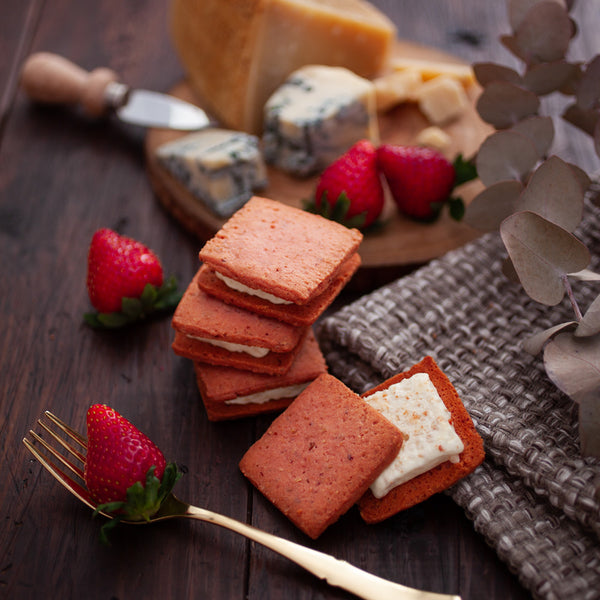 チーズ菓子専門店 「CHEESE CAVARY TOKYO」 チーズサンドあまおう8個 – AOYAMA GIFT SALON The Premium